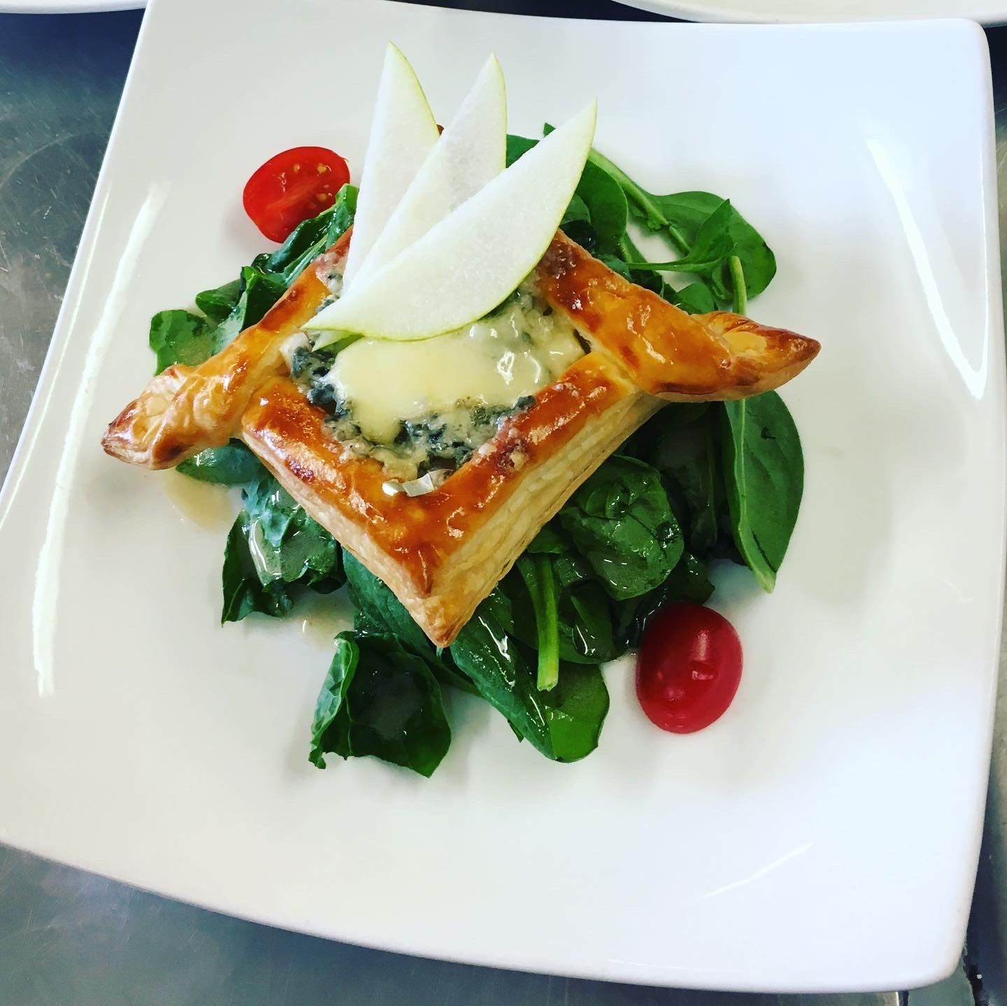 Restaurant vue sur le port | Port Louis, | Le B